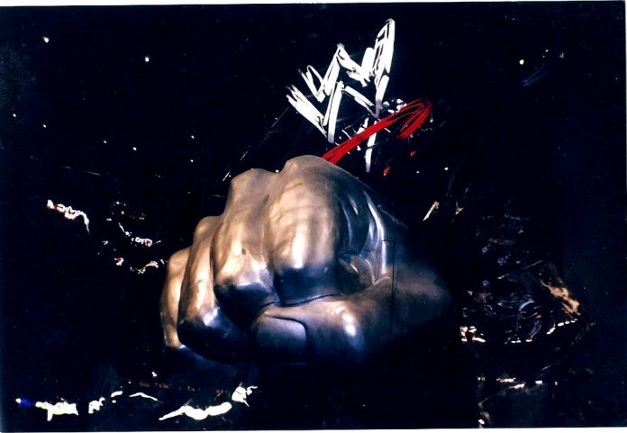 20 Nostalgic Wrestling Photos That Will Take You Back!