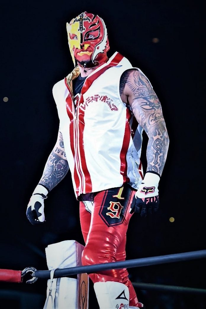 Rey Mysterio Jr. and Psicosis | Stealing the Show in ECW