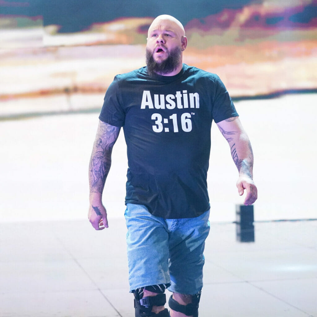 10 Surprising Moments WWE Deceived Their Fans