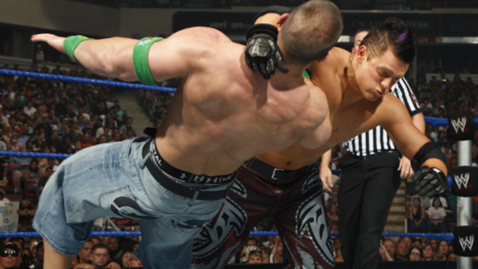 13 Times Mid-Carders Main-Evented a WWE PPV