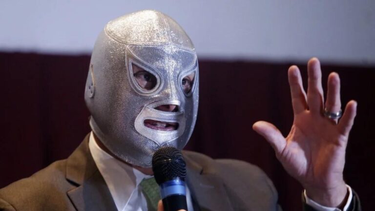 El Santo Unmasked: 10 Secret Tales on the Superstar Luchador