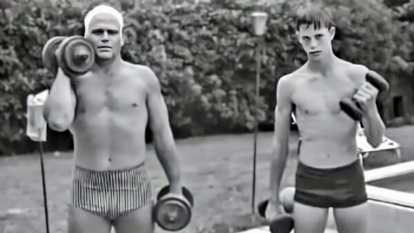 How Randy Savage's Dad, Angelo Poffo, Shattered World Record!
