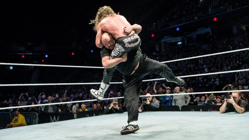 10 Devastating WWE Finishing Moves That Deserve More Love - Pro ...